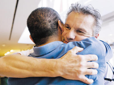 Quick Thinking and Mikey Defibrillator Saved A Man’s Life – The Mikey ...