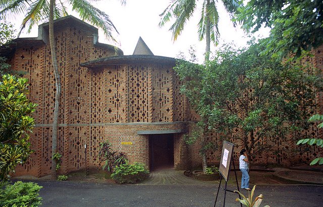 Architecture Misfit #11: Laurie Baker | misfits' architecture