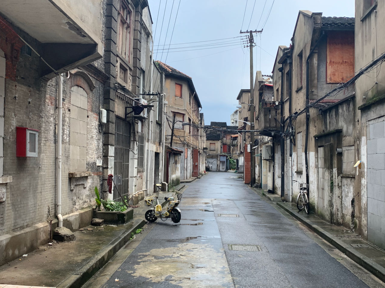 Shikumen (石库门) – misfits' architecture