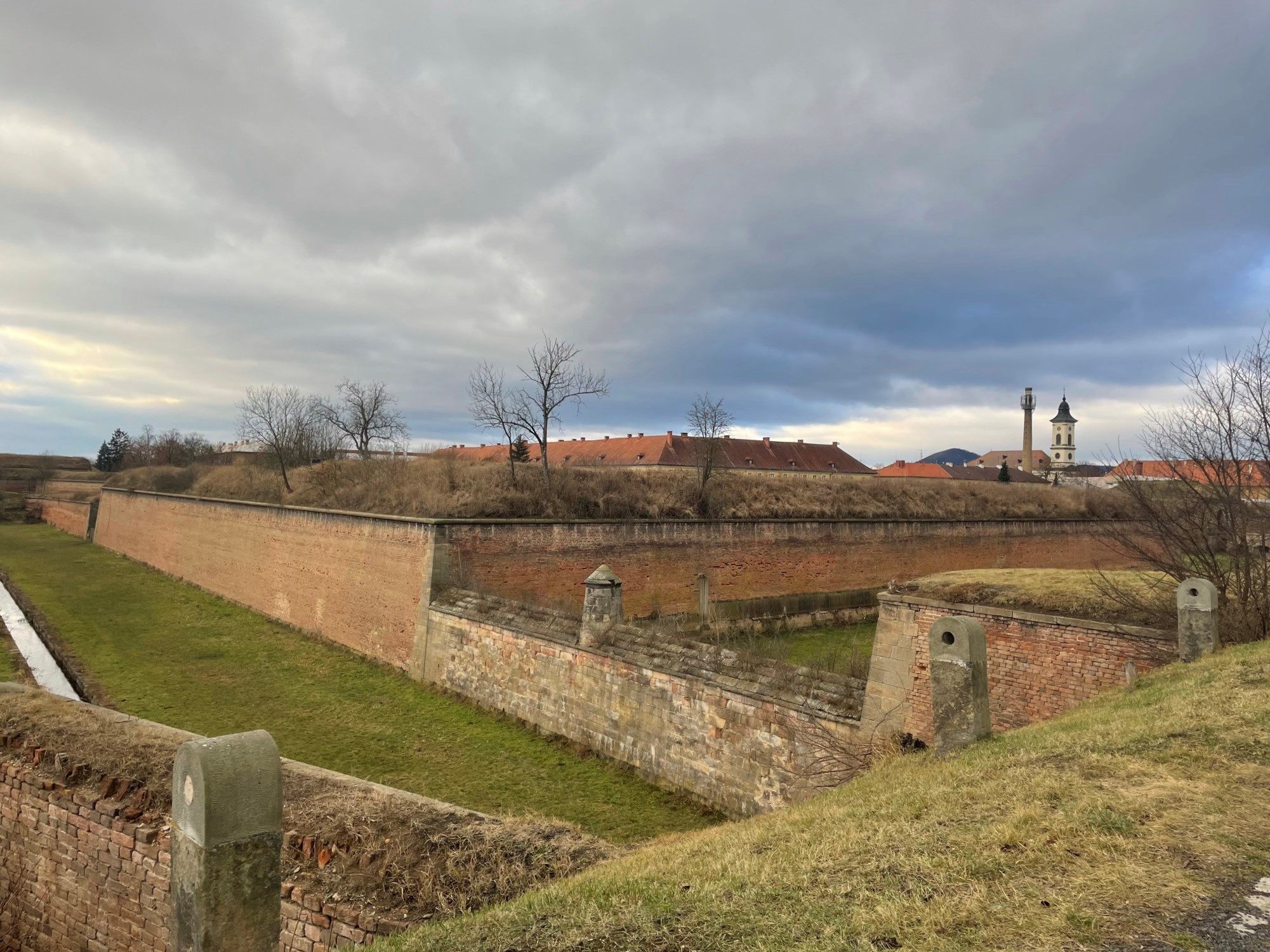The 7 km educational trail around the fortifications of Terezín – my ...