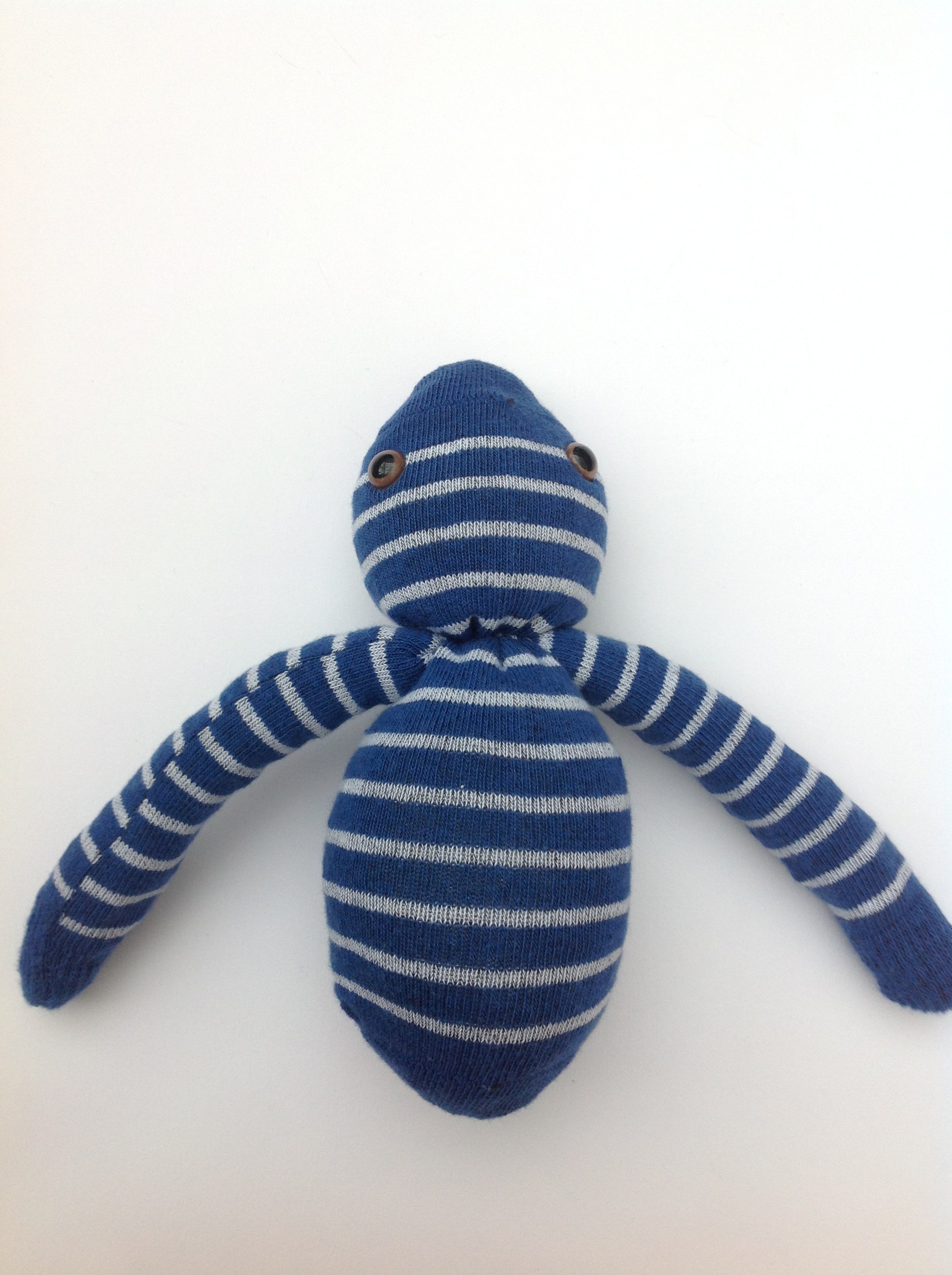 MY MONDAY MAKES - Sock Alien Tutorial - MY MONDAY MAKES