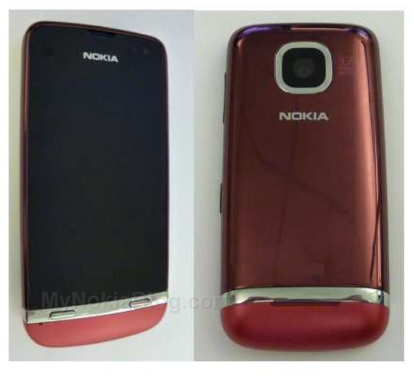 New Nokia 311 Pics and look at the new multitouch, swipe S40 touch N9 ...