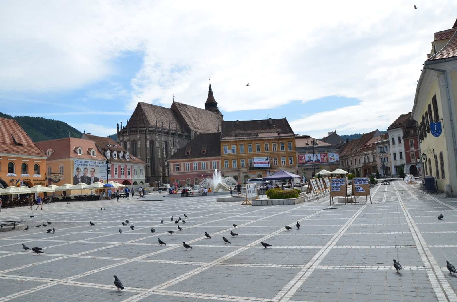 Braşov City Center (Braşov, Romania) - Nomadic Niko