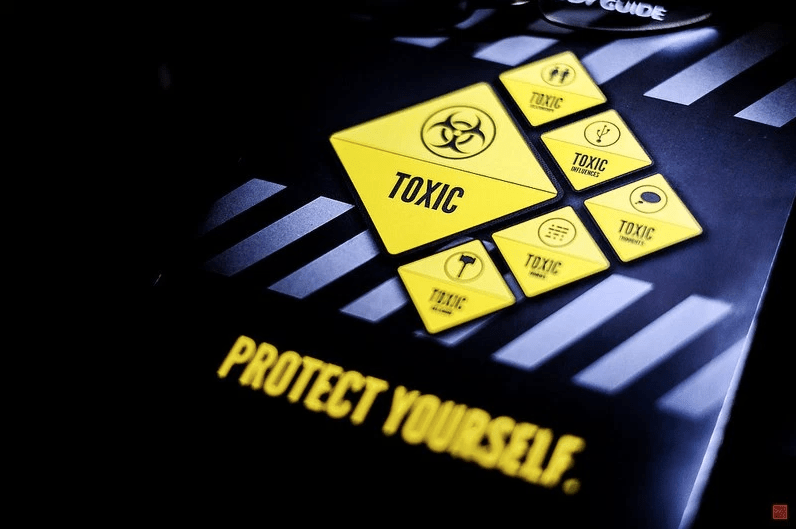 How to identify and remove toxic people from your life