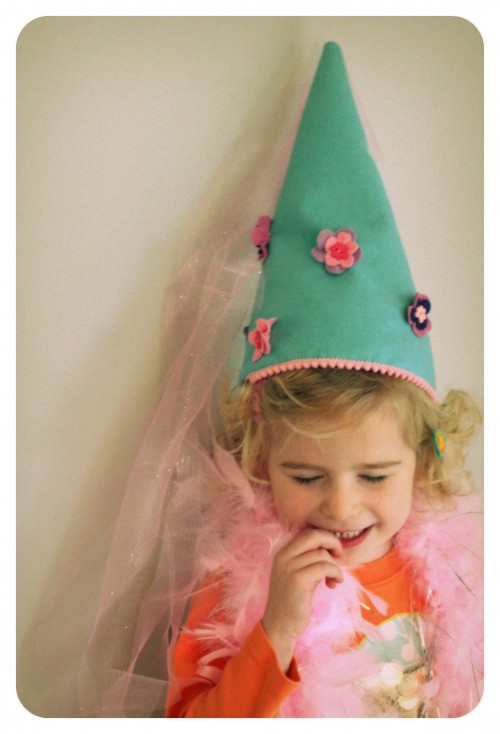 Got a princess in the house? Here's how you can make a felt and tulle ...