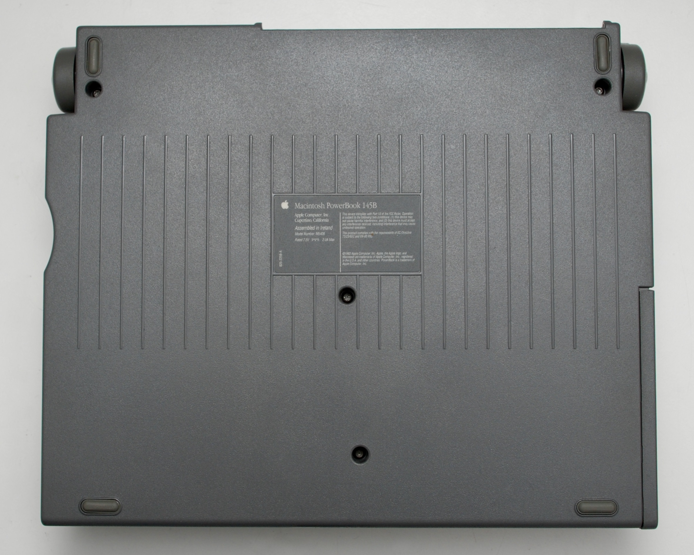 Apple Macintosh Powerbook 145B - Old Crap Vintage Computing