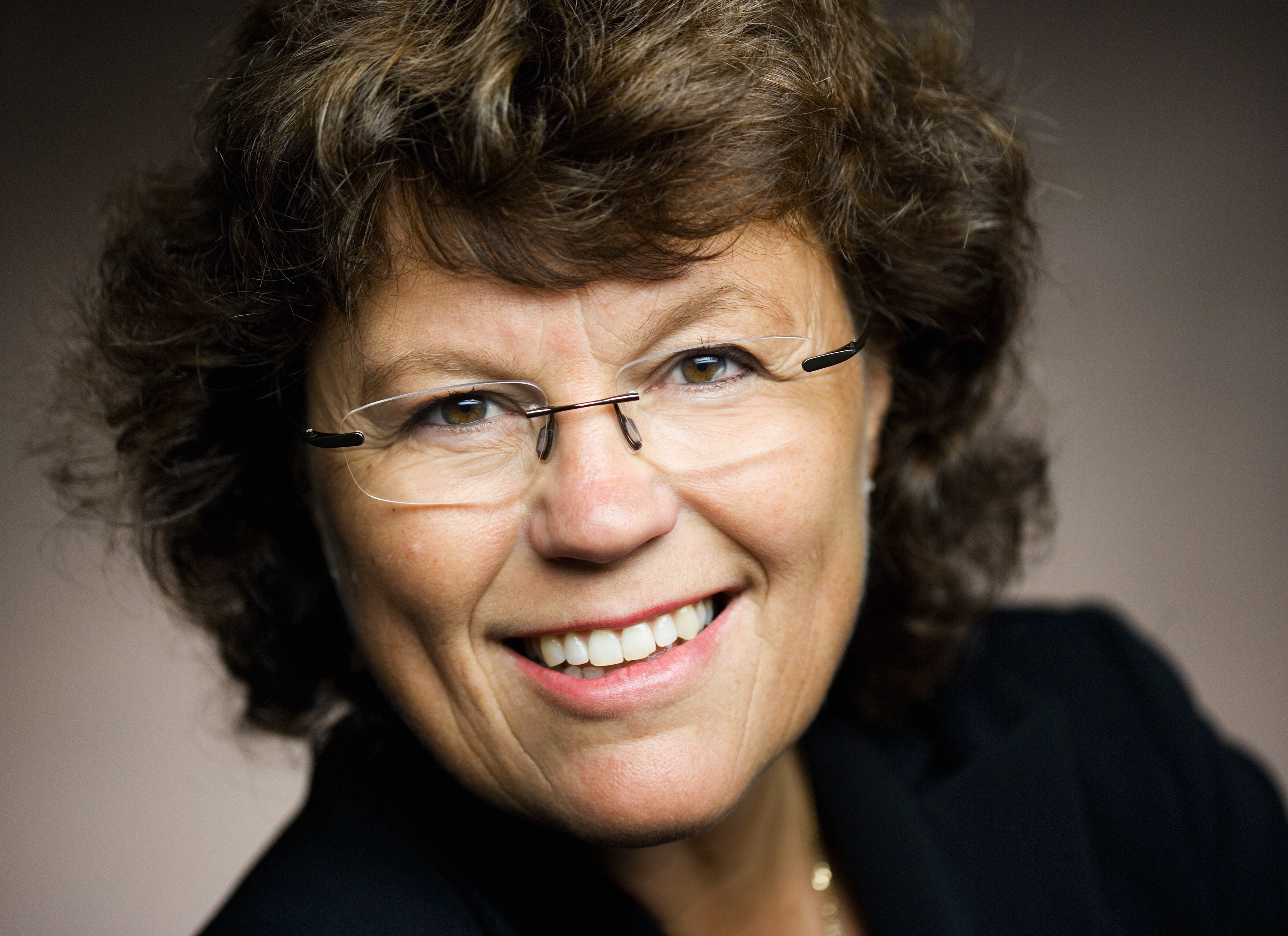 KRIMPRATEN med Anne Holt | OP-5