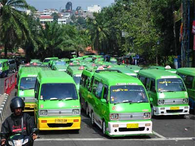 Tarif Angkot di Bogor untuk Umum Naik 42 Persen dan Pelajar 33 Persen ...