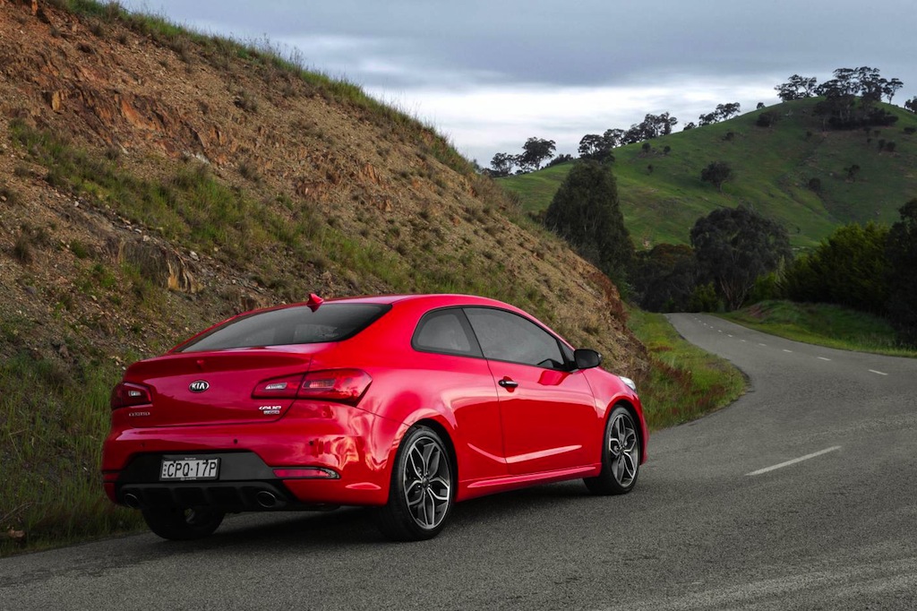 2015 Kia Cerato Koup Turbo review | Practical Motoring