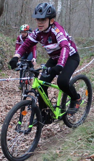 Cyclo-Cross des Ecoles de Cyclisme à Pacy/Eure (04/03/23) : (suite ...