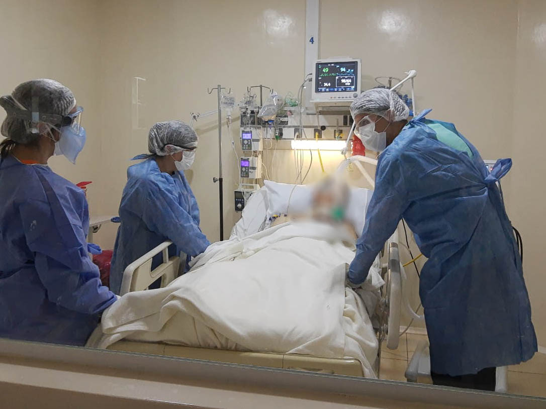 Humanizar al Covid: conocé el protocolo para visitar a pacientes graves ...