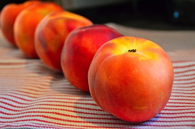 Old-Fashioned Peach Cobbler