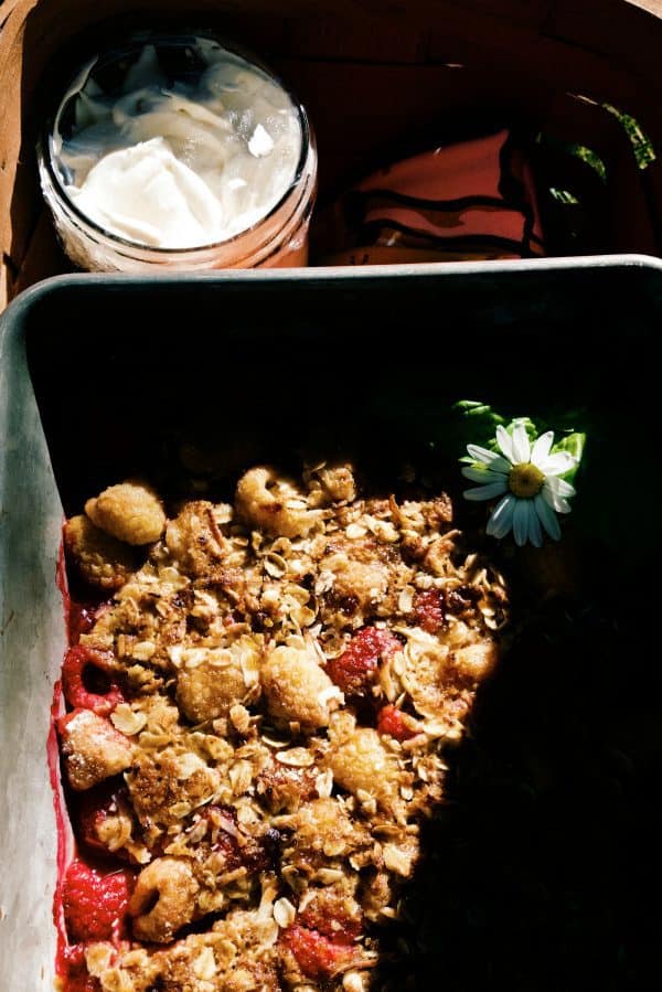 Classic Fresh Raspberry Crisp Recipe - Reluctant Entertainer