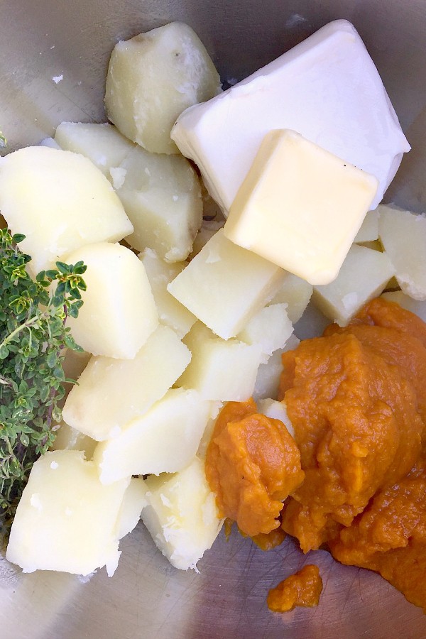EASY Pumpkin Mashed Potatoes - Reluctant Entertainer