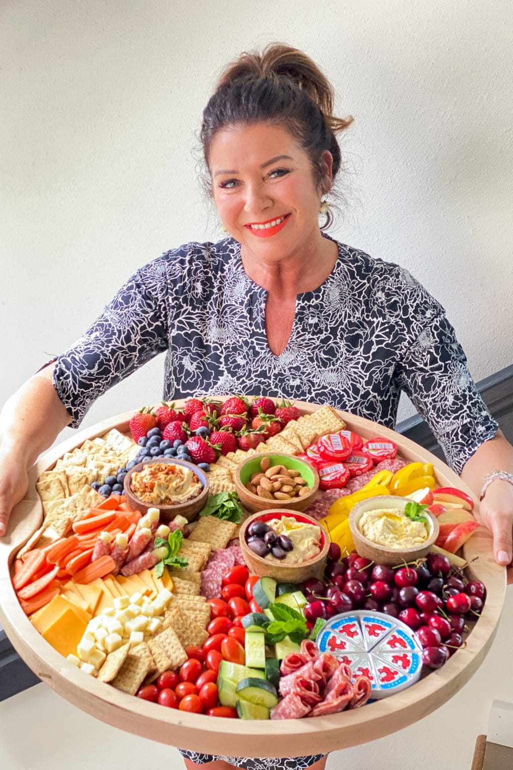 Ultimate Classic Hummus Board - Reluctant Entertainer