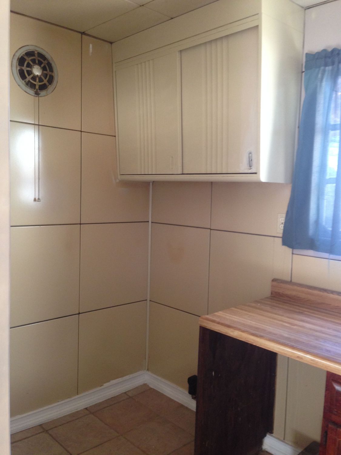 A Lustron In Emporia! – Restoring Ross