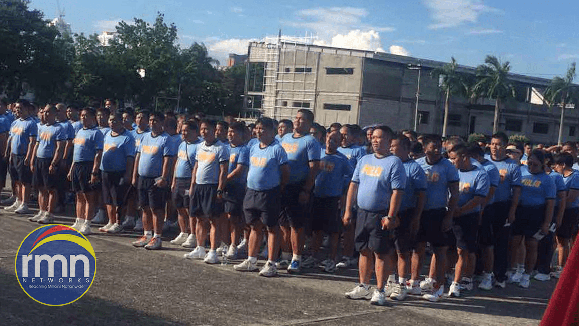 Mga pulis na matataba na hindi gumawa ng paraan magbawas ng timbang ...
