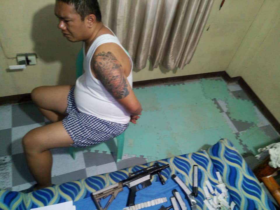 Pusil y shabu ya confisca na raid - RMN Networks