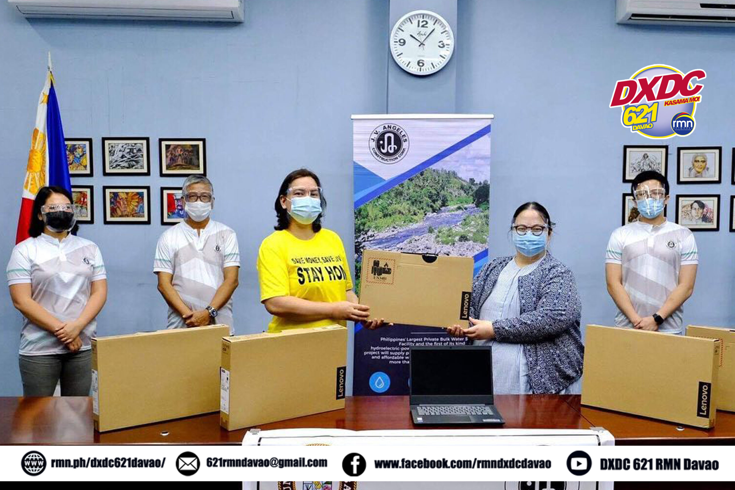 LGU Davao: 25 students maka-avail sa gidonar nga laptops - RMN Networks