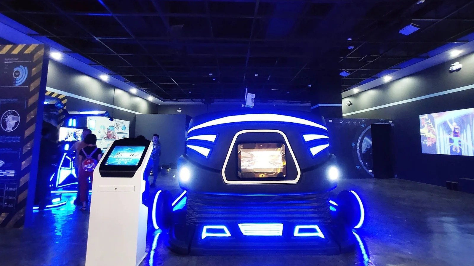 Virtual World Cebu: What's Inside + How to Get There » Shellwanders