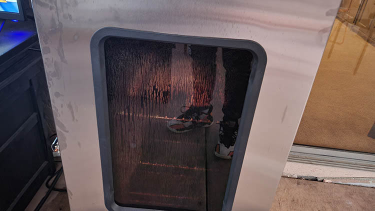 How to Smoke a Turkey in an Electric Smoker: Easy Masterbuilt Turkey ...