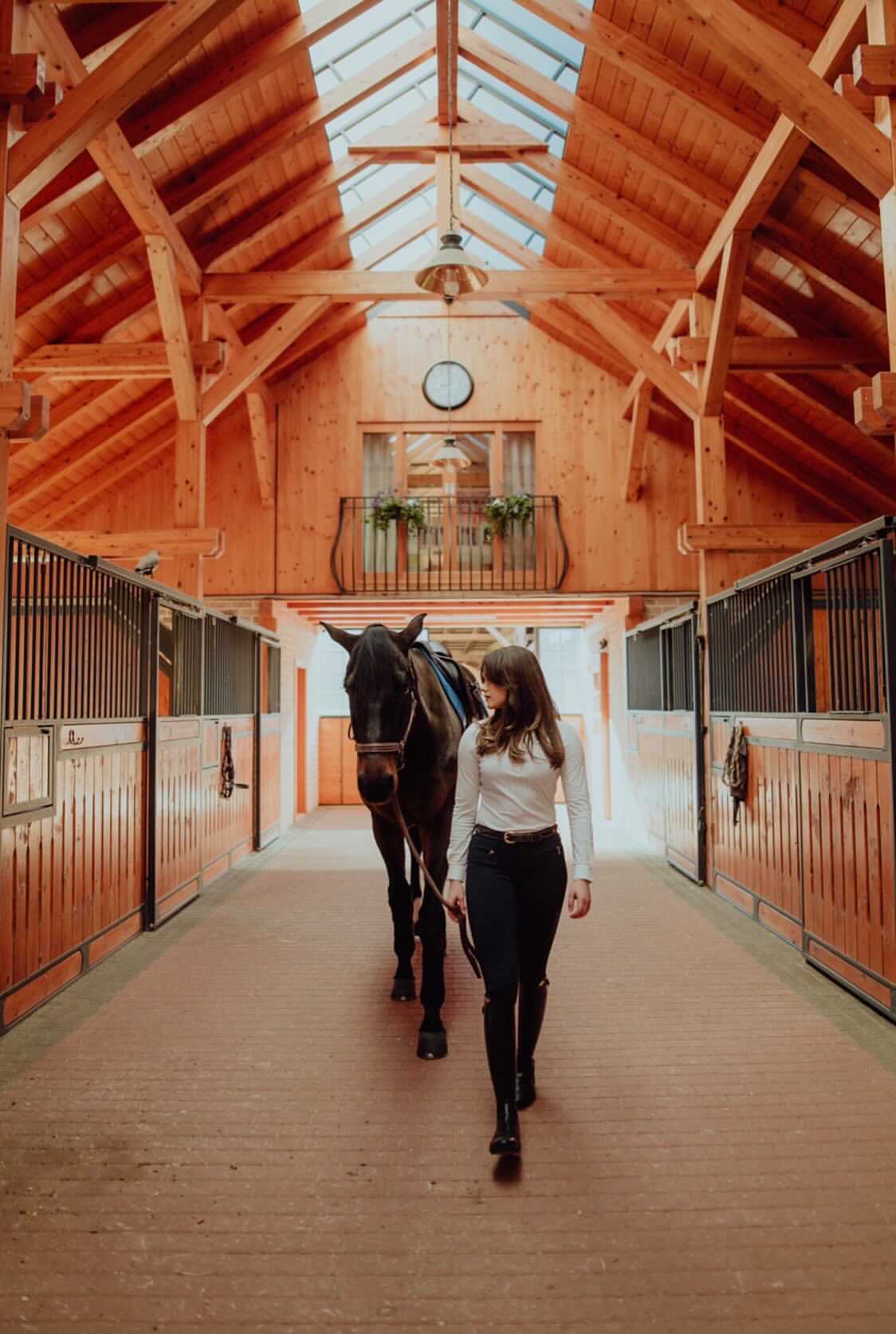 Tour Mirnovec Farm in Croatia - STABLE STYLE