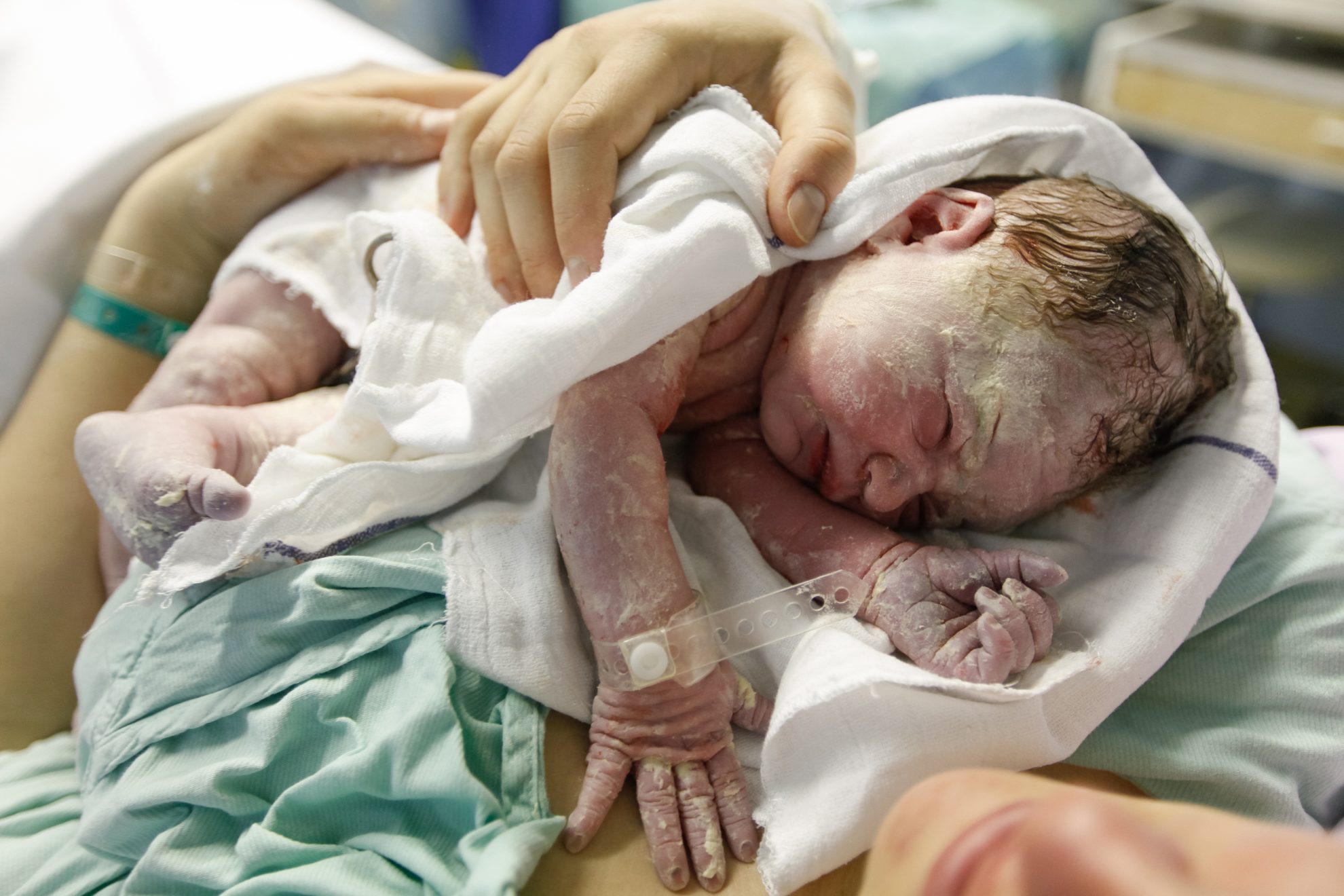 10 Postpartum Items You Need After Birth For A Smooth Recovery 10-postpartum-items-you-need-after-birth-for-a-smooth-recovery