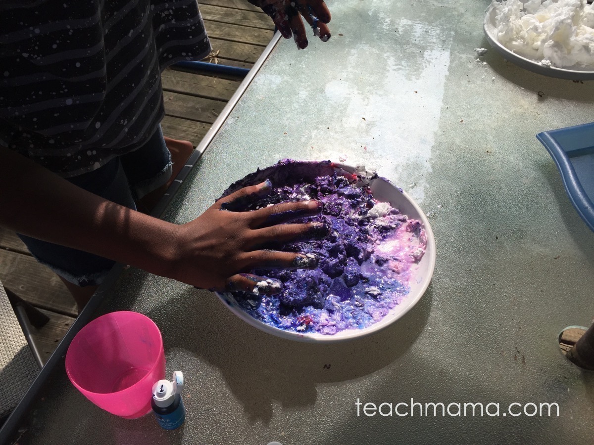 soap experiments: easy backyard summer fun - Teach Mama