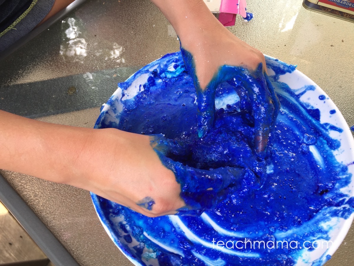 soap experiments: easy backyard summer fun - Teach Mama