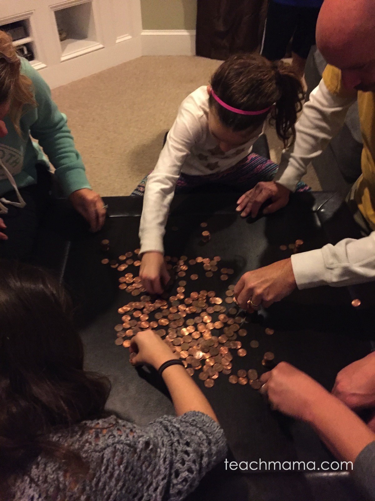minute to win it games for kids and family - Teach Mama