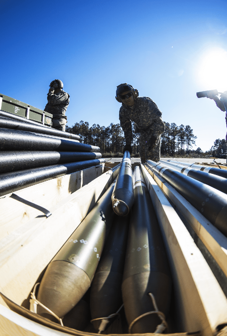 Here's how flechette rockets are loaded into U.S. Army Kiowa Warriors ...