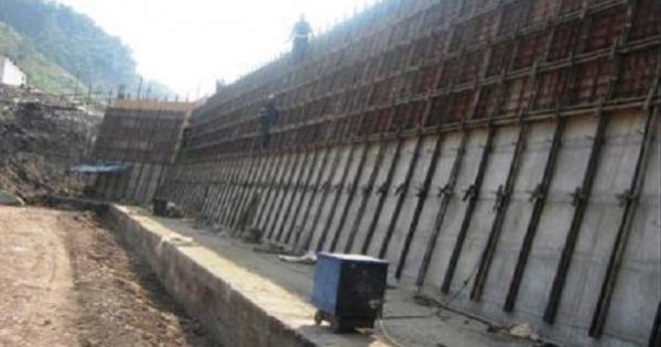 Types of Reinforced Concrete Retaining Wall and Their Parts