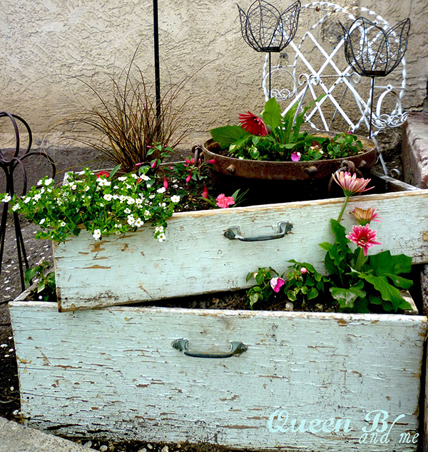 More Delightful DIY Upcycled Drawer Projects - The Cottage Market