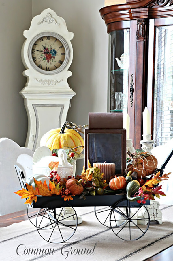 20 Inspirational Farmhouse Fall Vignettes - Page 4 of 4 - The Cottage ...