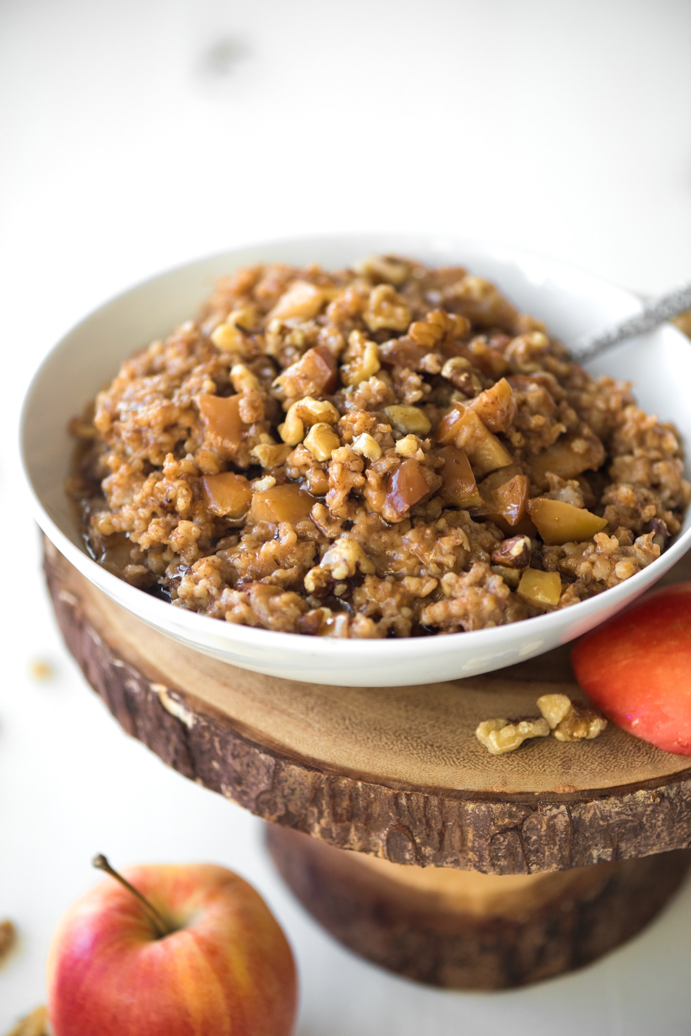 Awesome Apple Slow Cooker Recipes - The Cottage Market