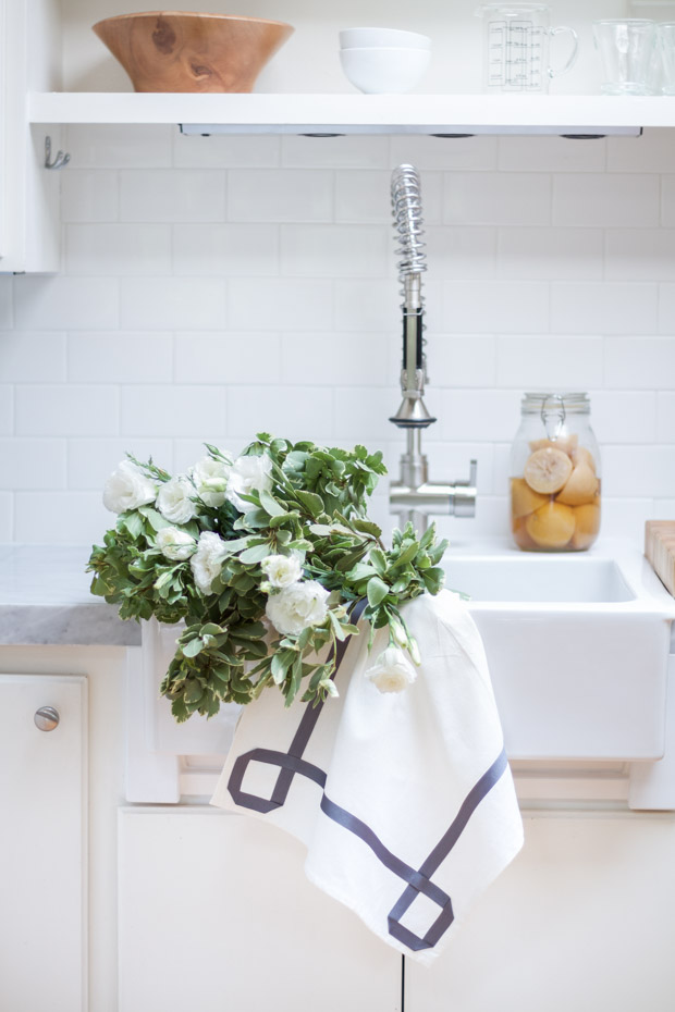 30 Minute Modern Farmhouse Kitchen Crafts - The Cottage Market