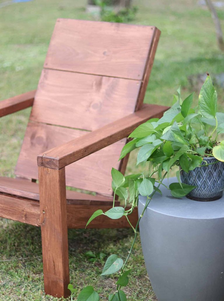 Fabulous Outdoor DIY 2X4 Furniture Projects - The Cottage Market