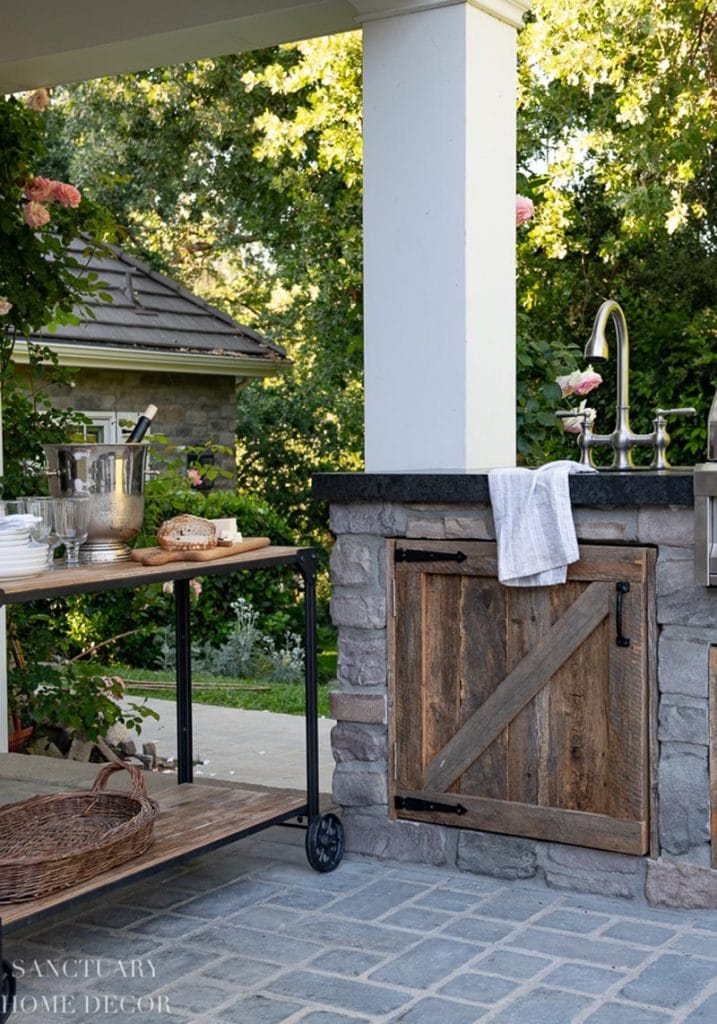 Fresh and Fabulous Farmhouse DIYs and Ideas - The Cottage Market
