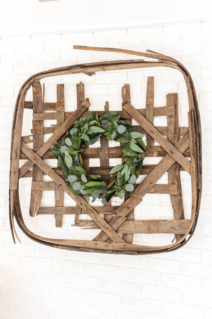 Fabulous and Fresh Farmhouse DIYS and Ideas - The Cottage Market