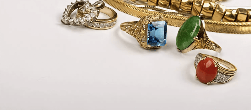 Unique and Valuable Items to Look for at Thrift Stores - The Cottage Market