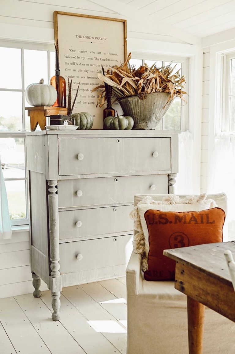 Home Decor Ideas to Transition from Summer to Fall - The Cottage Market