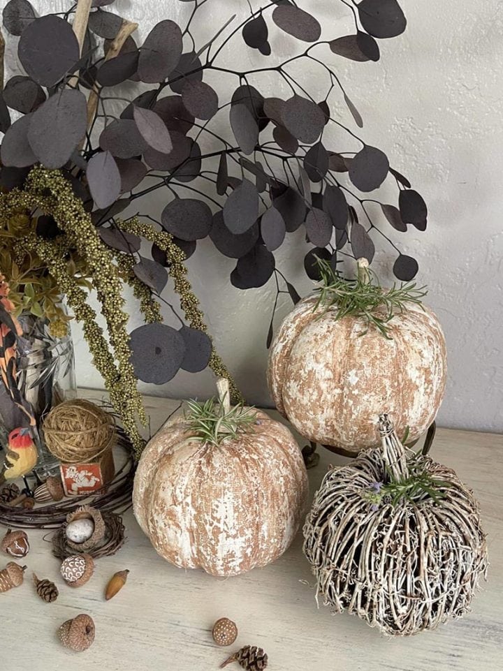 Fabulous and Fresh Farmhouse DIYS and Ideas - The Cottage Market