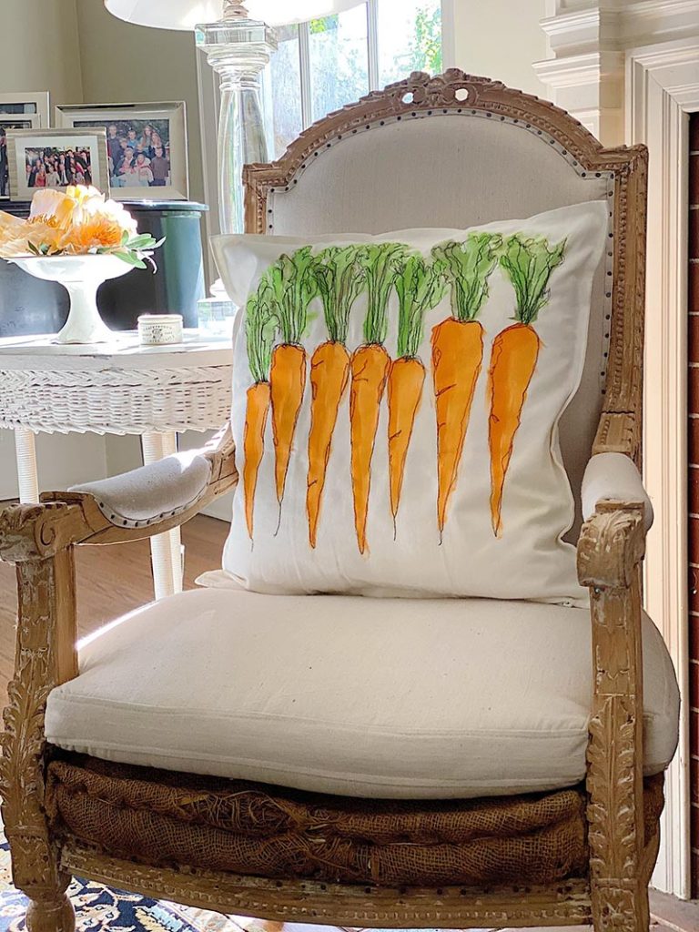 Fabulous and Fresh Farmhouse DIYs and Ideas - The Cottage Market