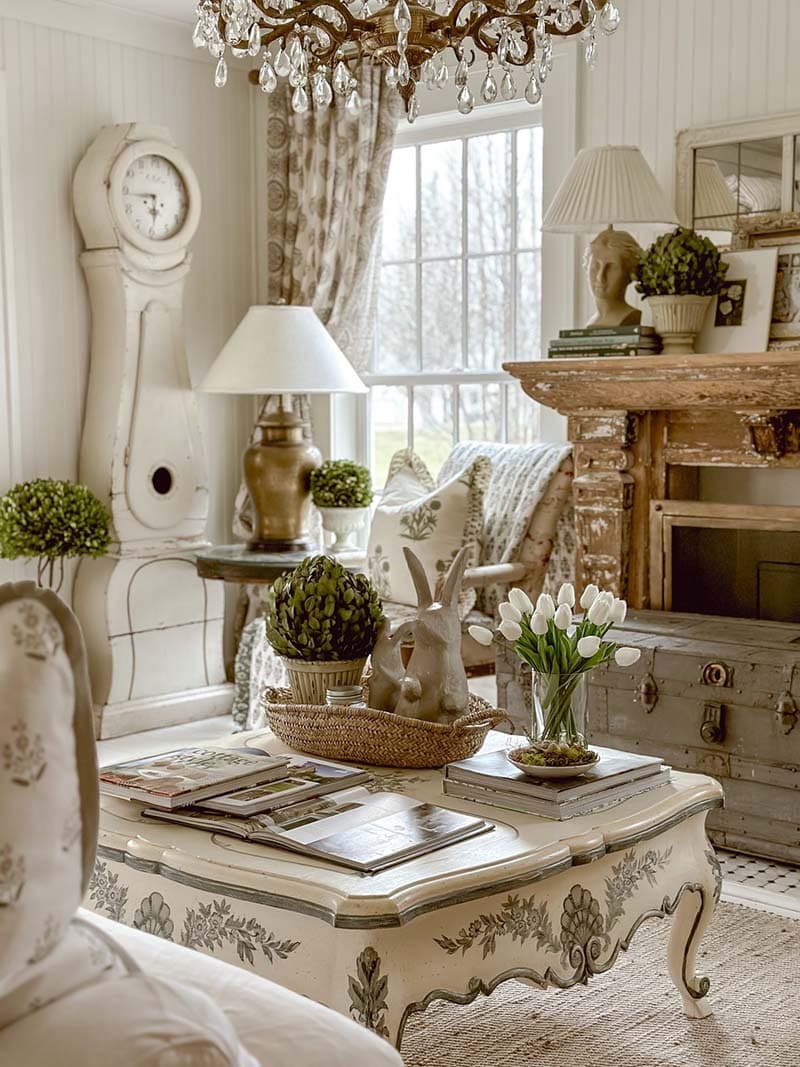 Fabulous and Fresh Farmhouse DIYS and Ideas - The Cottage Market