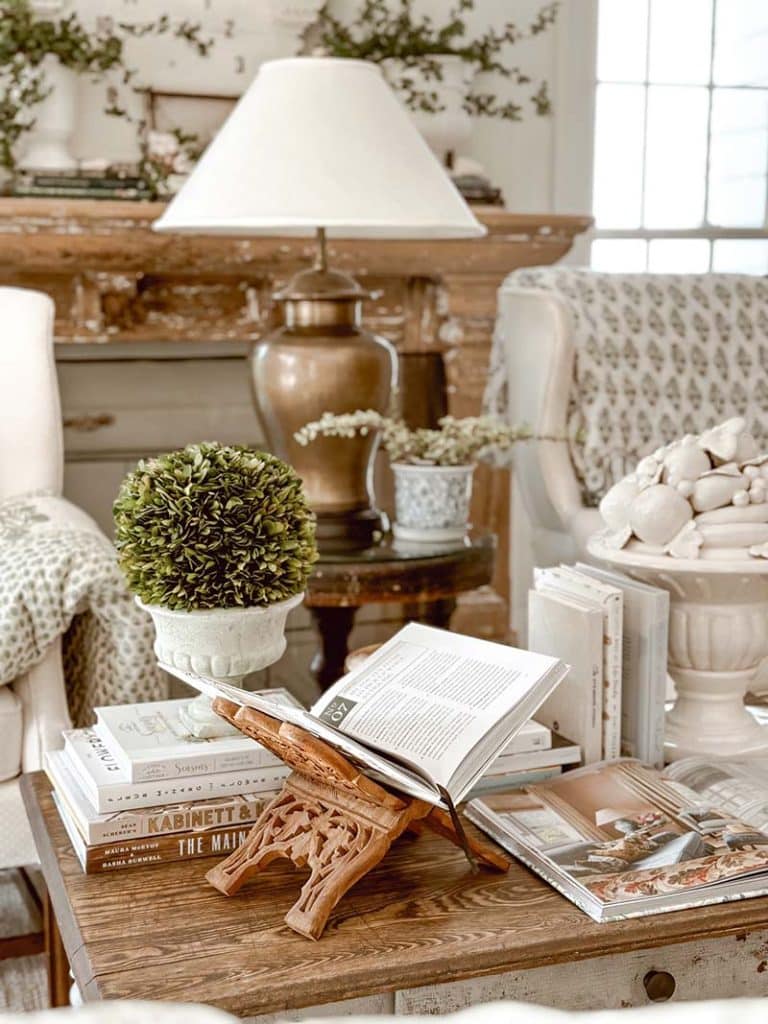 Fabulous and Fresh Farmhouse DIYs and Ideas - The Cottage Market