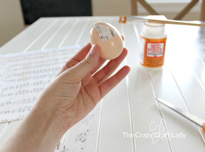 Music Note Easter Eggs - The Crazy Craft Lady