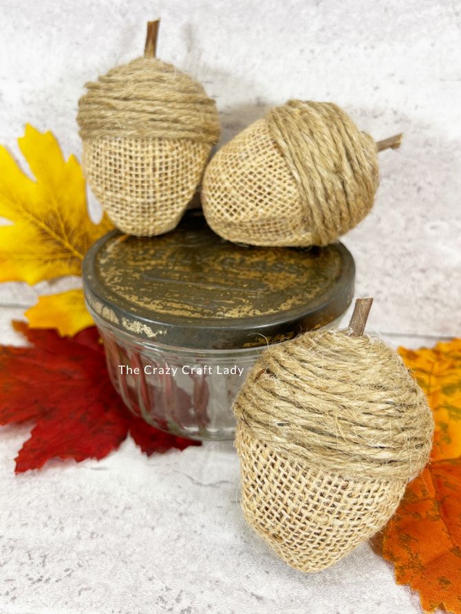Easter Egg Acorns - Creative Upcycle for old Plastic Eggs