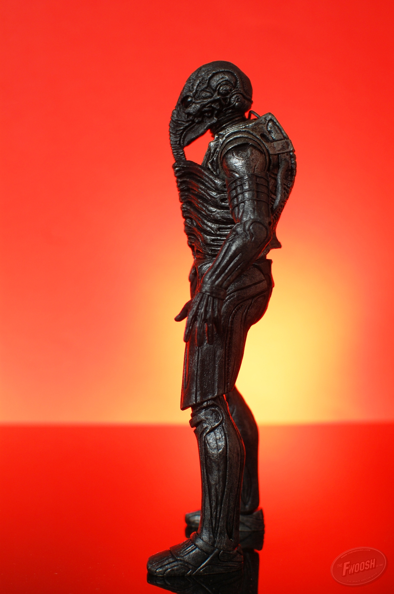 Action Figure Feature – Prometheus Chair Suit Engineer | Fwoosh