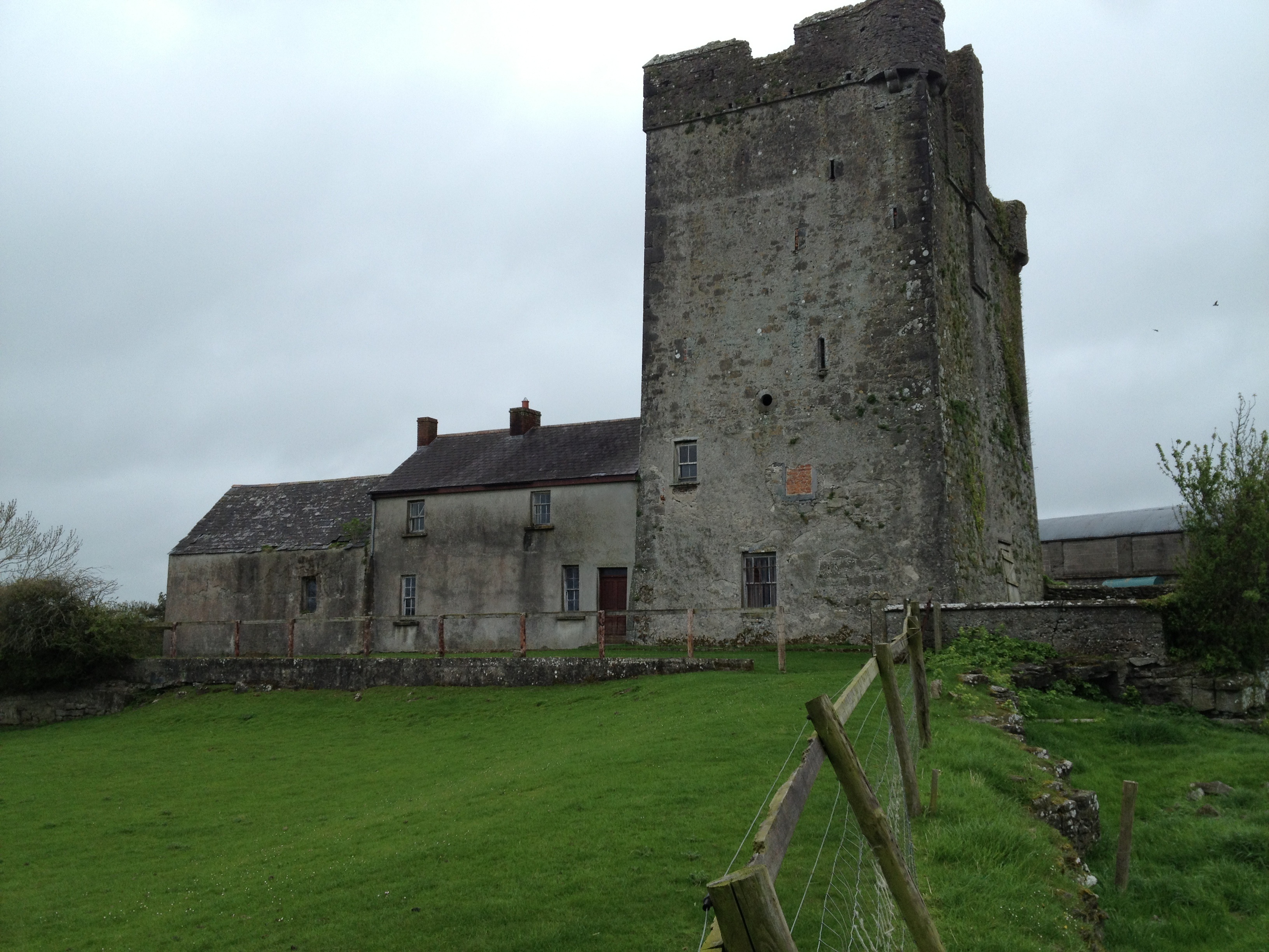 An Irishman’s Home is His Tower House « The Irish Aesthete