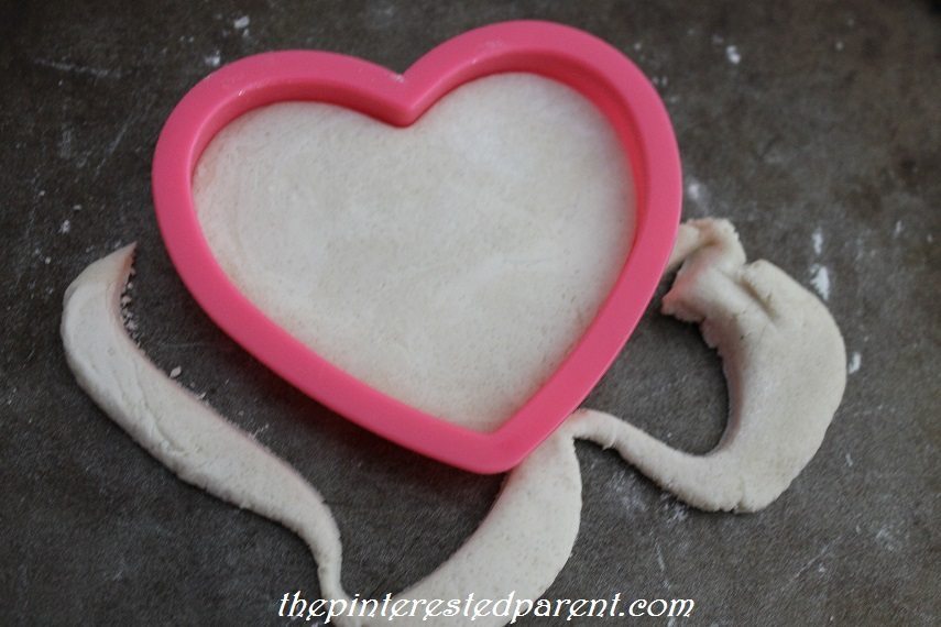Clay Fingerprint Keepsake Ornaments – The Pinterested Parent